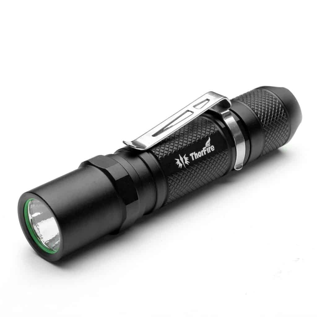 Best AA Flashlight Reviews 2016